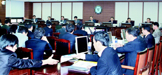 FTC opens oil company collusion hearing to public