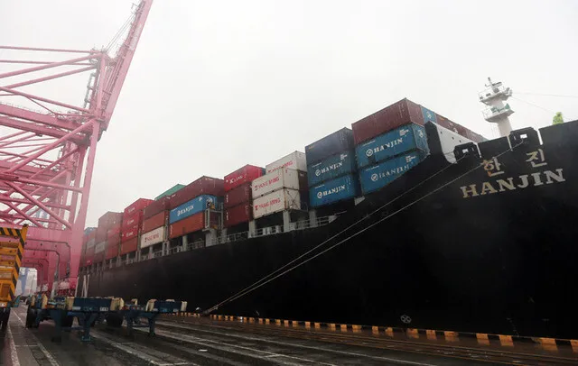 Amid Hanjin Shipping crisis, employees threatened on land, at sea