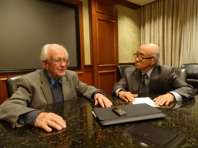 [Correspondent’s column] The retirement of an “architect of peace”