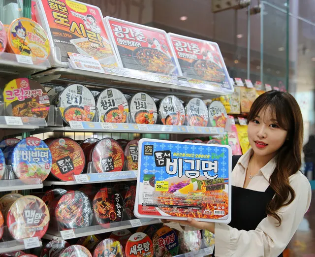 ‘거거익선’…GS25 ‘점보 용기면’ 300만개 판매