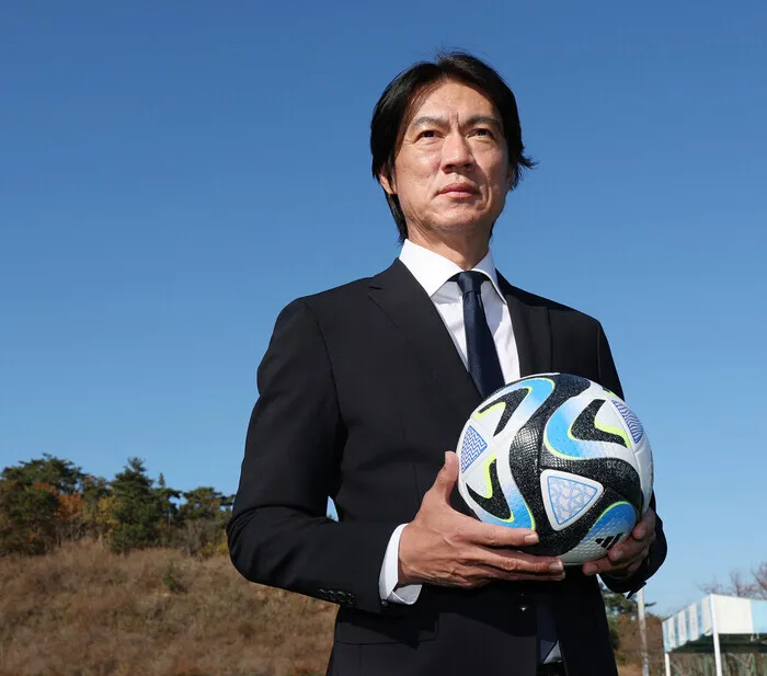 Hong Myung-bo tapped to lead Korea’s national men’s football team once more