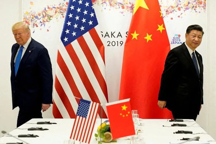 CNN “트럼프, 경주 APEC서 시진핑과 회담 진지한 논의 중”