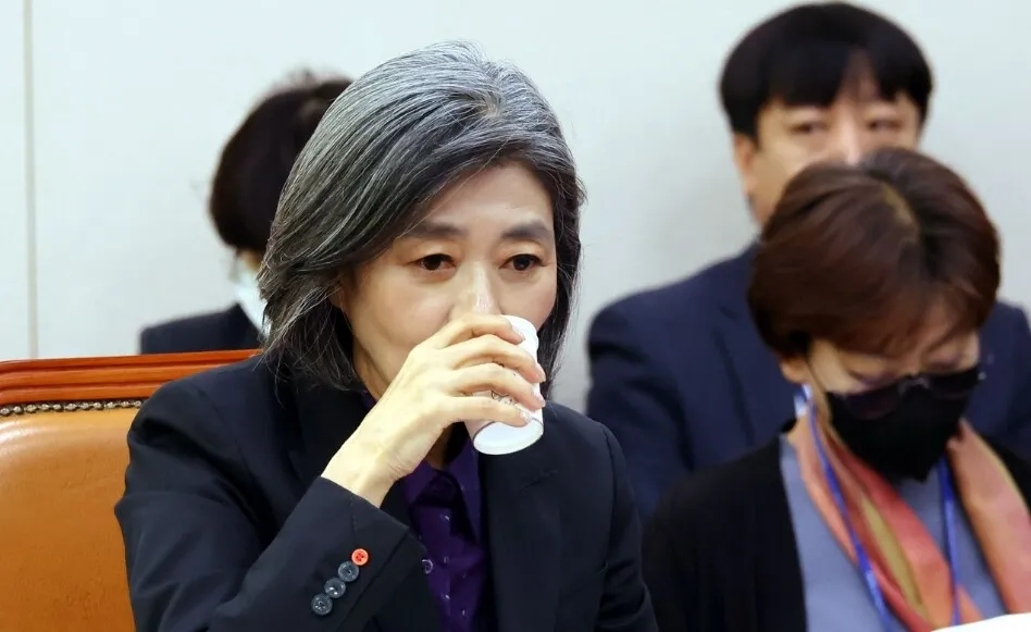 김행 29일 만에 자진사퇴…여가부 국감엔 누가 출석하나