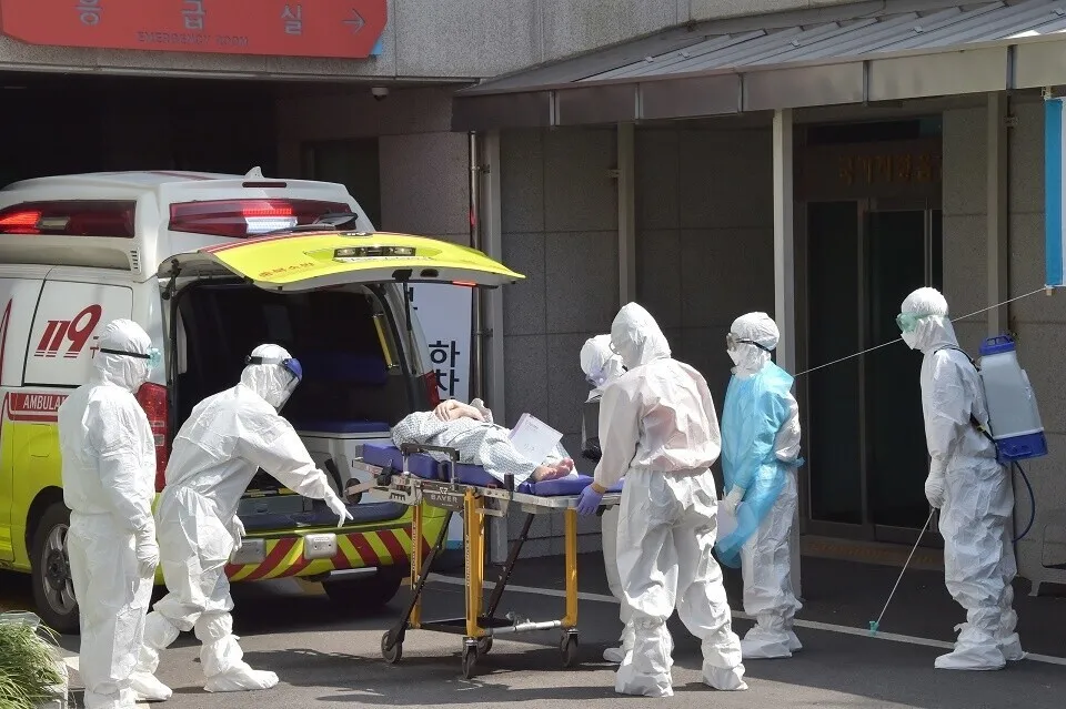 53 COVID-19 cases emerge from convalescent hospital in Busan, including ...