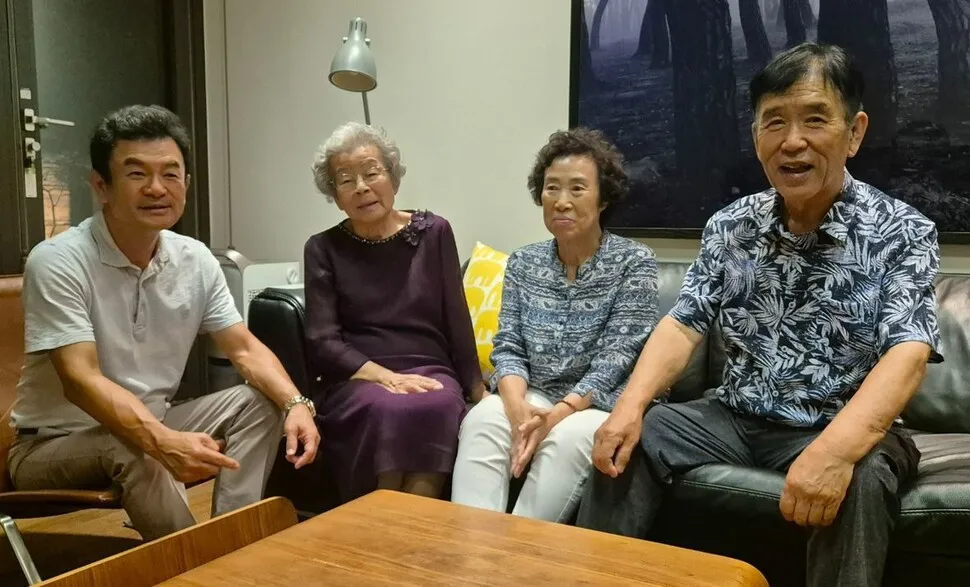 독립운동가 ‘이규준 평전’ 펴냈다…후손 김창희 가족의 광복절 맞이