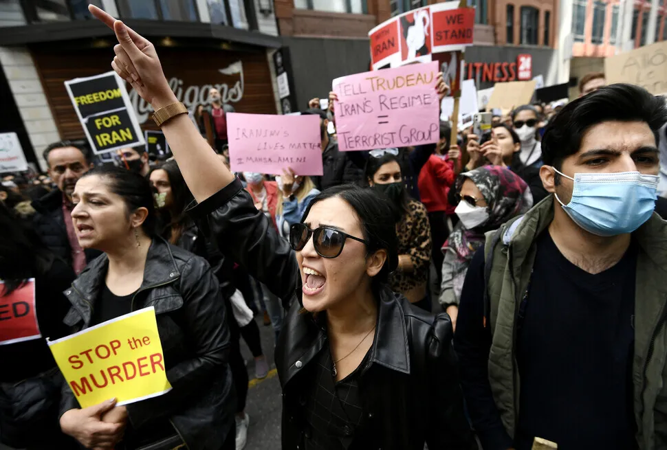 Iranian Canadians spurred to action say “we'll never go back to time ...