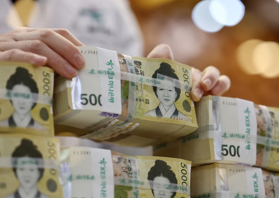 2023년 소환된 17세기 은행 그림자…누가 화폐를 공급해야 하는가